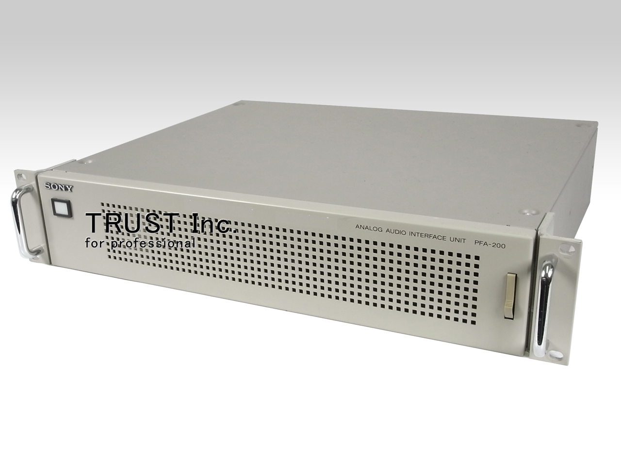 PFA-200 / ANALOG AUDIO INTERFACE【中古放送用・業務用 映像機器・音響機器の店 - トラスト株式会社】